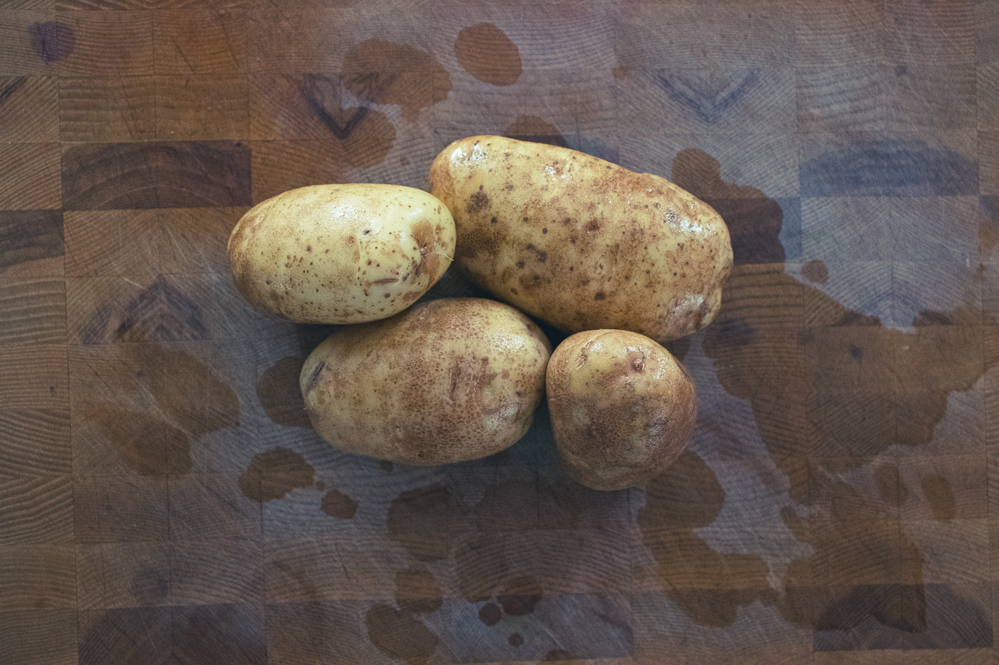 Potato Gratin - The Perfect Side Dish For What You're Cooking